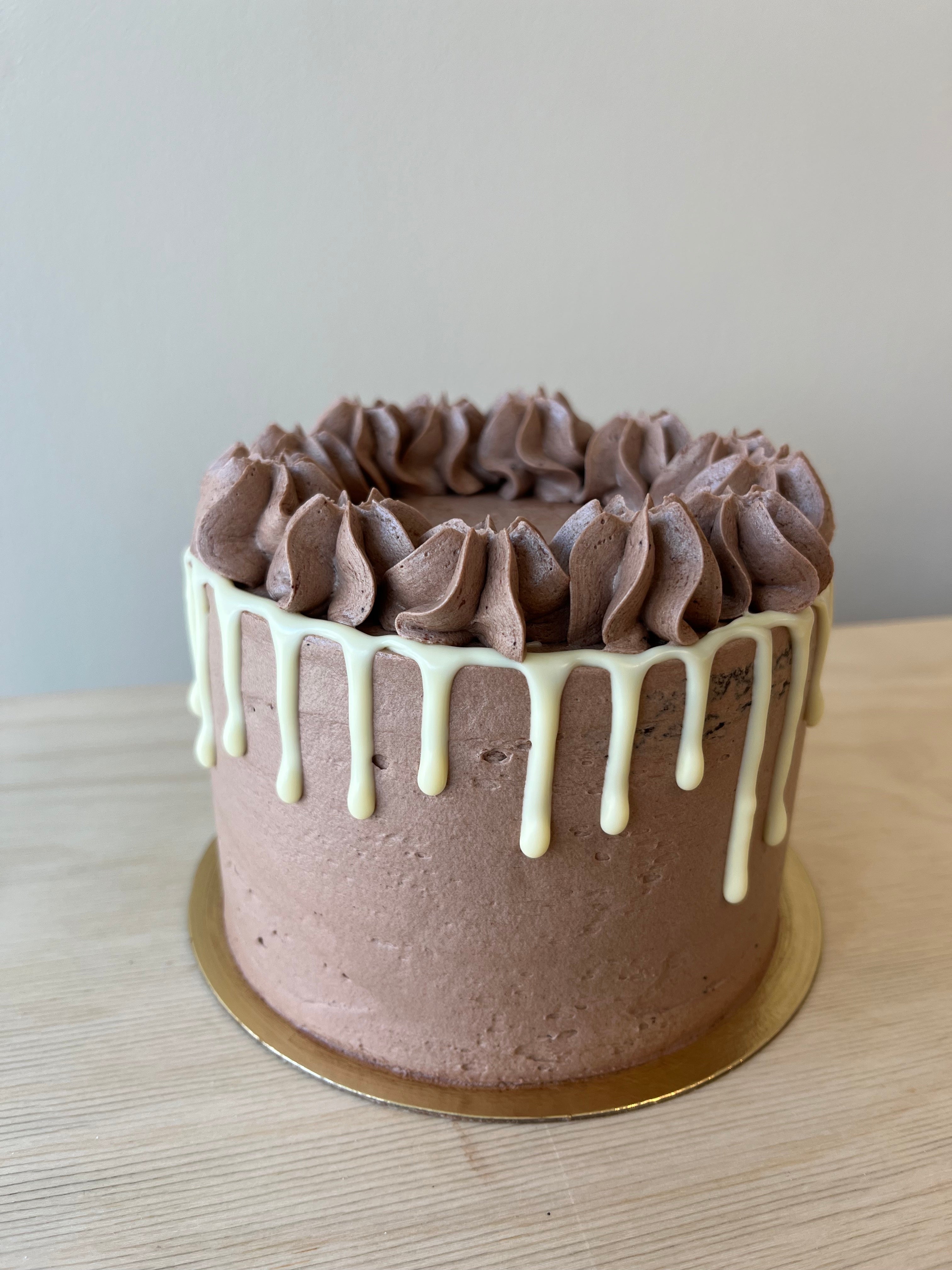 Gâteaux à Montréal | Sur commande chez Megateaux – Pâtisserie Megateaux